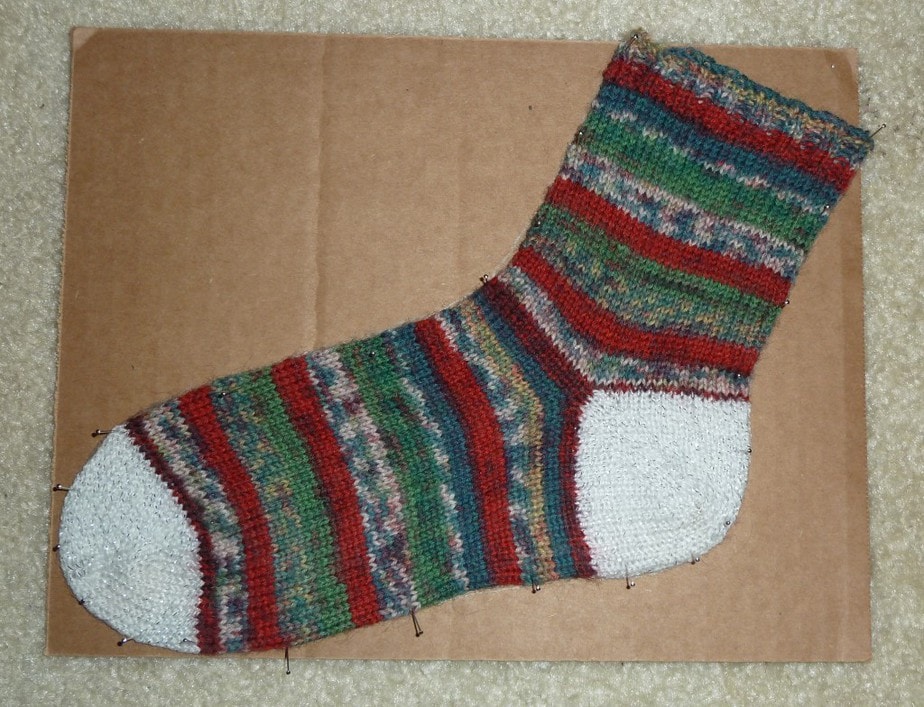 DIY Sock Blocker Tool Tutorial - Yay For Yarn